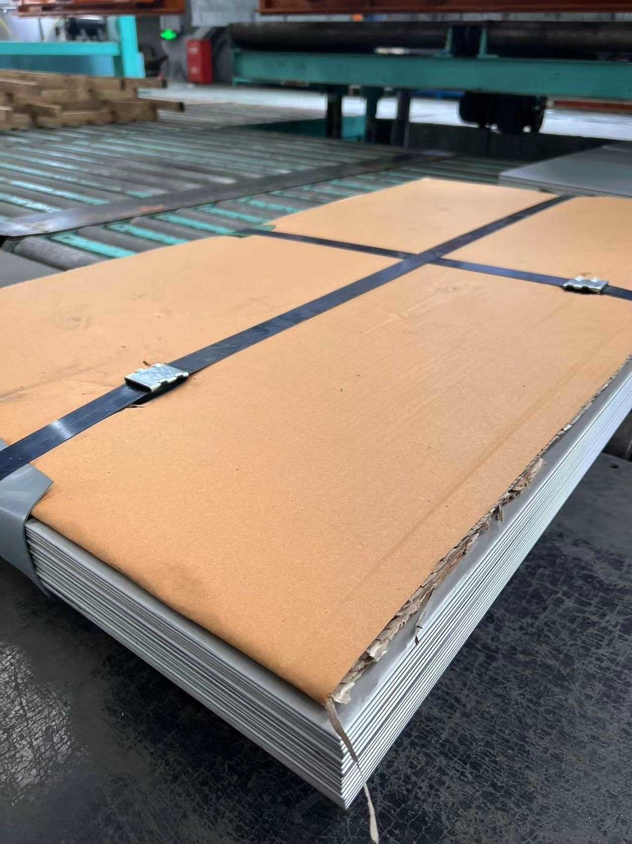 SUS Standard 304 Stainless Steel Plate Smooth Compact Surface